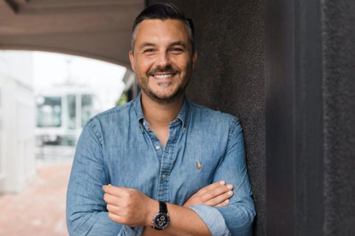 Selling from Virtual Stages with Colin Boyd - Ep. 158 • Laura Schoenfeld